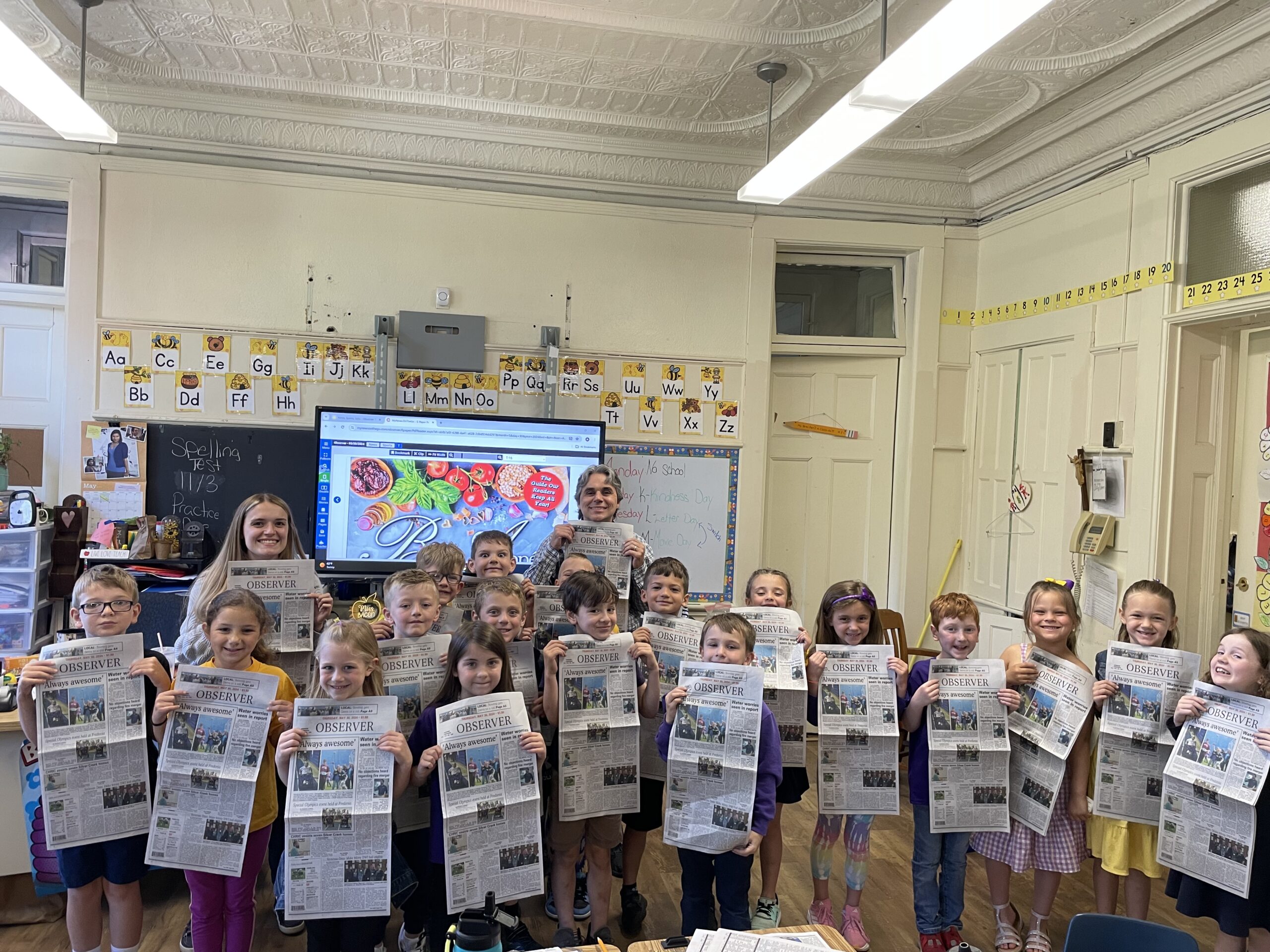 Students learn about newspapers | News, Sports, Jobs - Observer Today